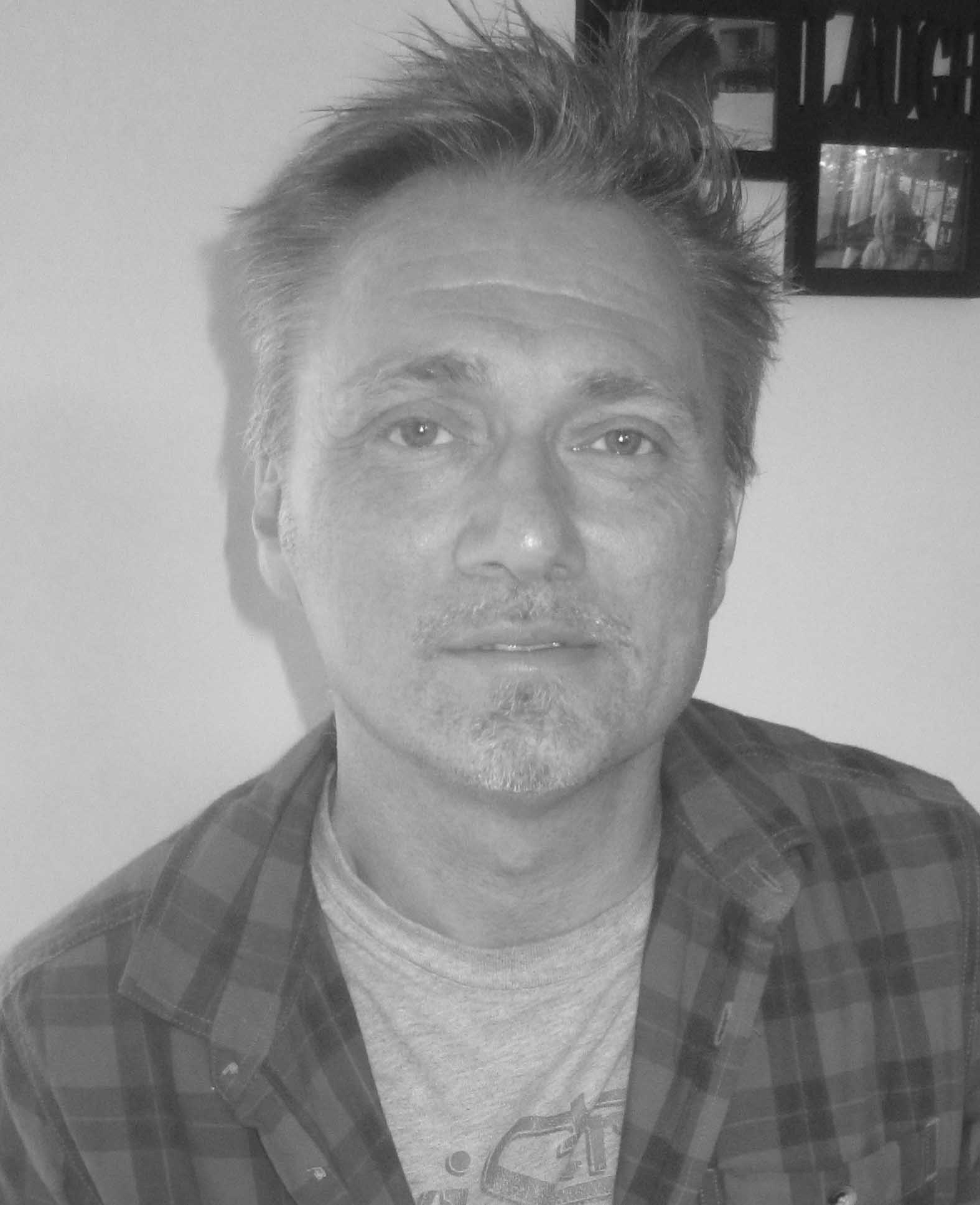 Dave Roberts – Helpful Little Books